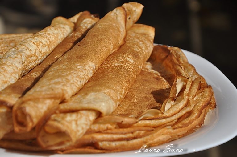 Reteta de baza pentru clatite | Retete culinare cu Laura Sava - Cele ...