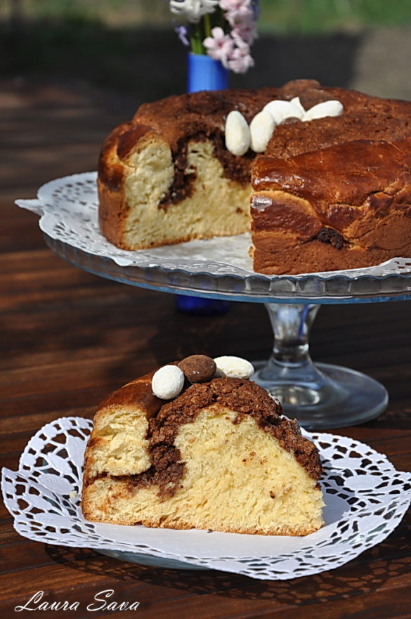 Pasca cu ciocolata | Retete culinare cu Laura Sava - Cele mai bune ...
