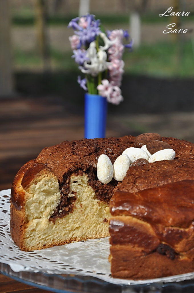 Pasca cu ciocolata | Retete culinare cu Laura Sava - Cele mai bune ...