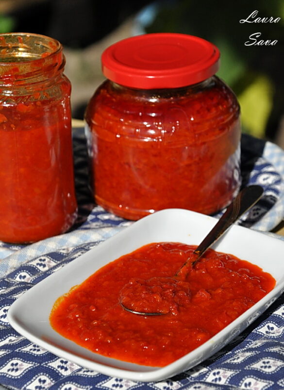 Pasta de ardei | Retete culinare cu Laura Sava - Cele mai bune retete ...