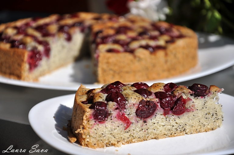 Tort de post cu visine si nuca de cocos | Retete culinare cu Laura Sava ...