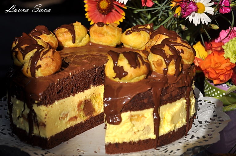 Tort Profiterol | Retete culinare cu Laura Sava - Cele mai bune retete ...